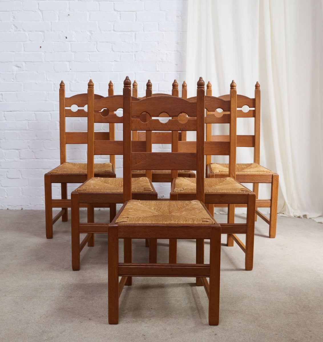 Set of 6 Razor Back Dining Chairs With Rush Seats – Vantage Living