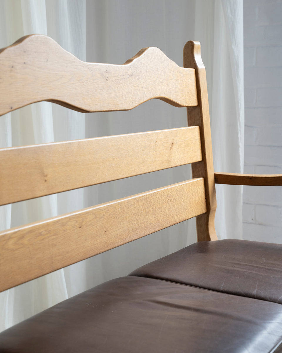 Wavy Back Bench – Vantage Living