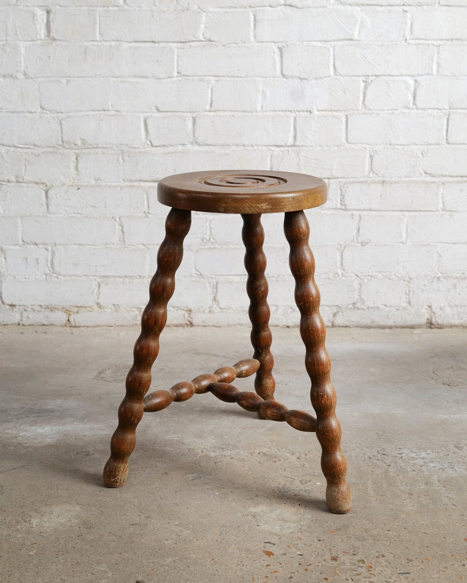 Medium Bobbin Stool – Vantage Living