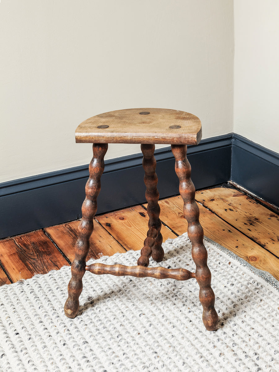 Medium Bobbin Turned Stool – Vantage Living